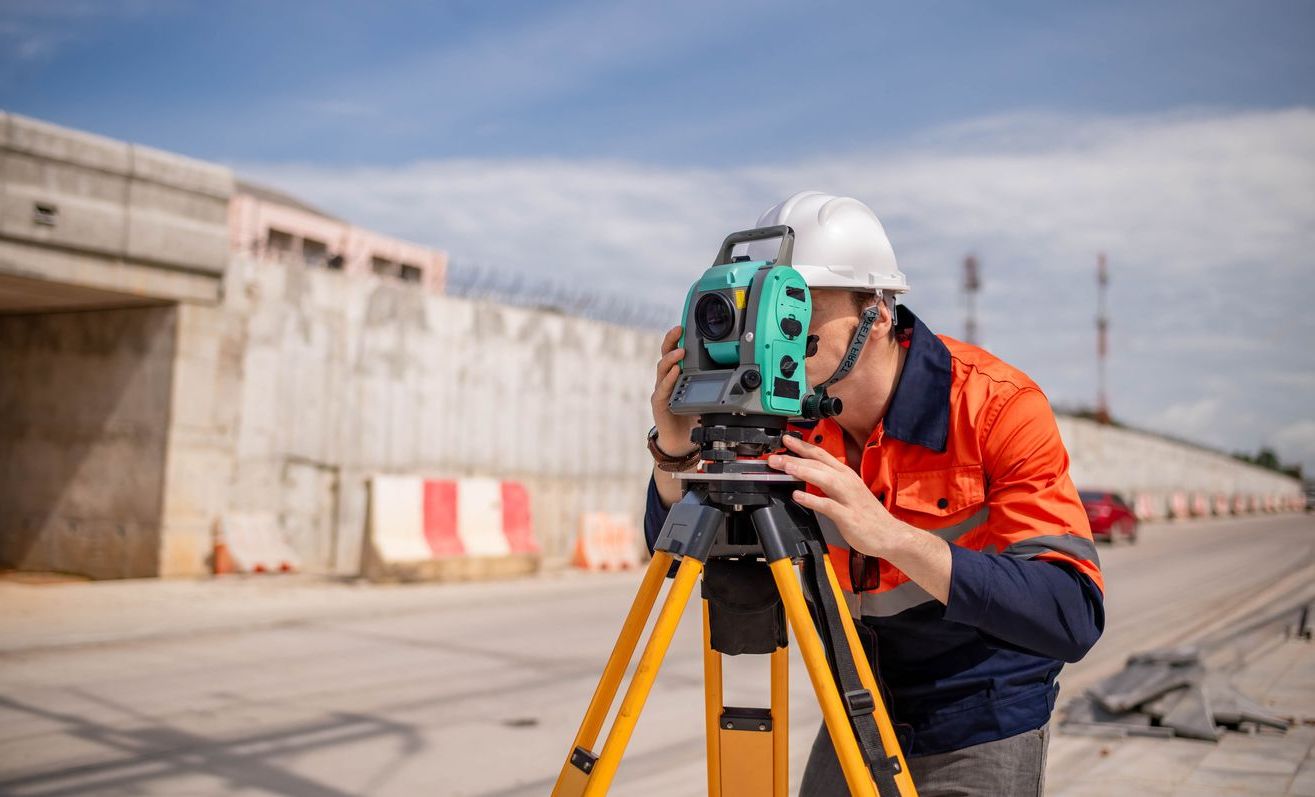 22 università danno il via alla laurea triennale professionalizzante L-P01 per geometri laureati ...